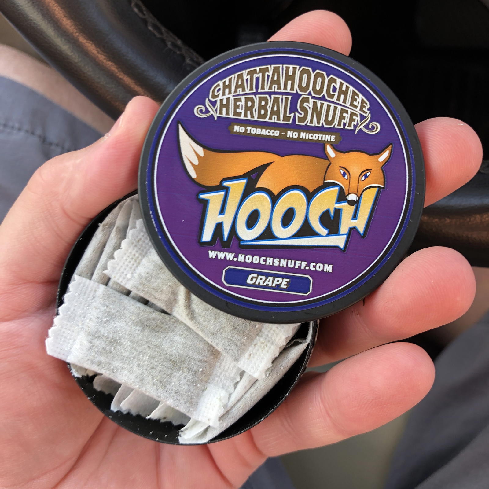 Hooch Snuff Grape Review - Packs and Traditional - KillTheCan.org